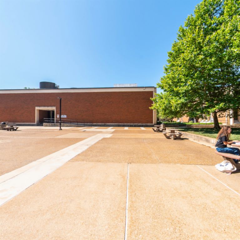 Experience St. Louis Community College in Virtual Reality.