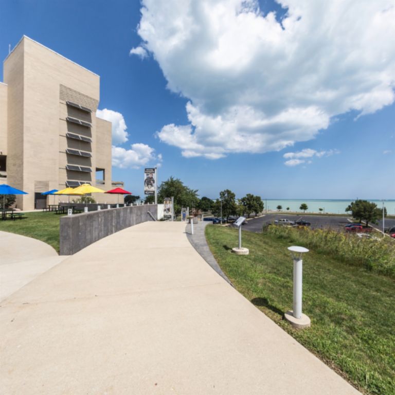 Experience Gateway Technical College in Virtual Reality. Press Alt plus ...